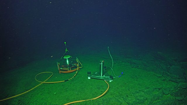 Self-Calibrating Pressure Recorder – Ocean Observatories Initiative